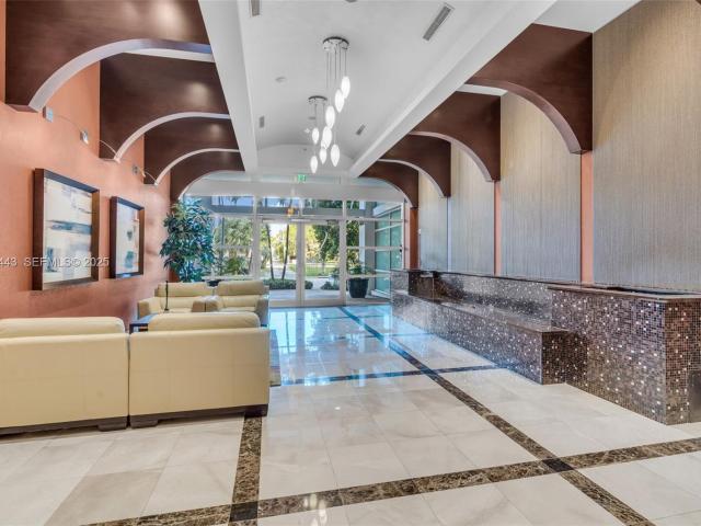 315 NE 3rd Ave, Unit 1805, Fort Lauderdale, FL 33301 | MLS #A11925