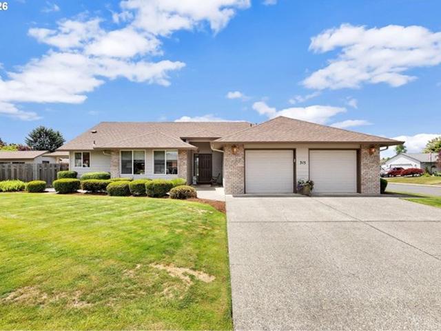 315 NW 10th St, Battle Ground, WA 98604