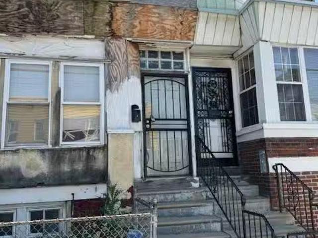 315 S 58TH ST, PHILADELPHIA, PA 19143 Single Family Residence.
