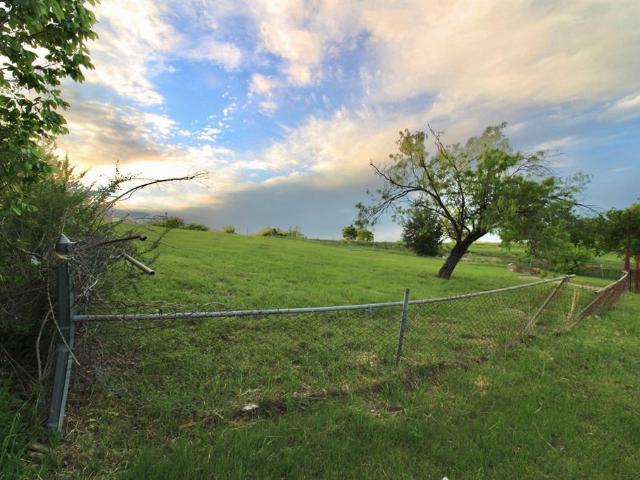 315 S Army Ave, Dallas, TX 75211 | MLS #21232 | Compass