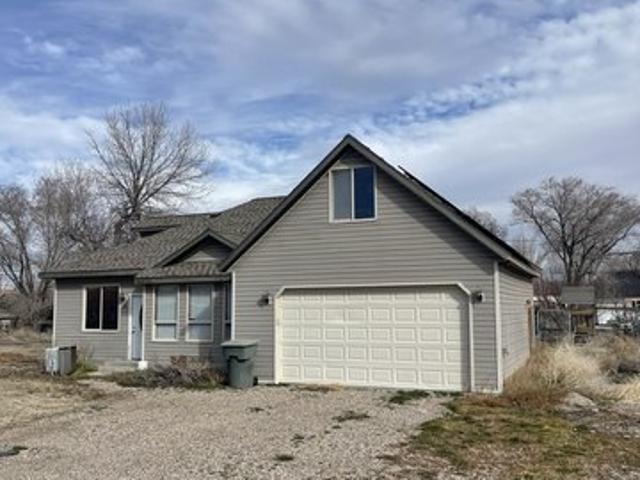 315 S Clark St, Green River, UT 84525