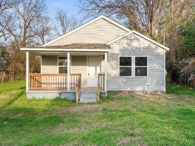 315 S Racepath Street, Fayetteville, NC 28301