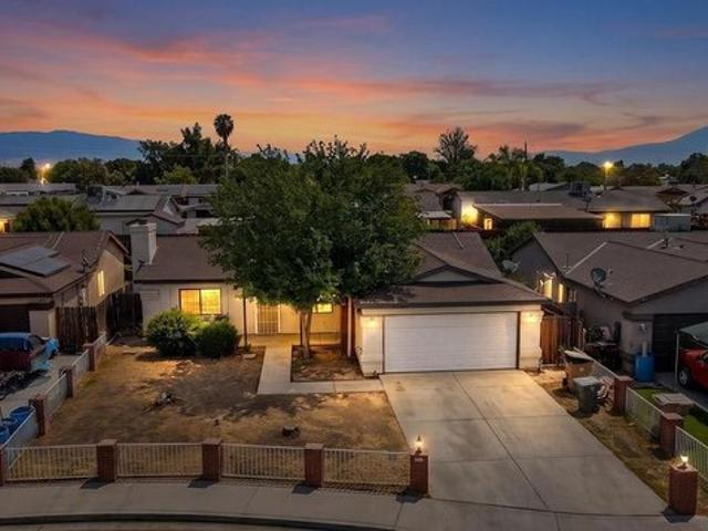 315 Sowerby Village Ln, Bakersfield, CA 93307