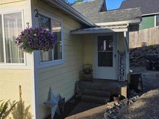 315 SE 2nd St, South Prairie, WA 98385