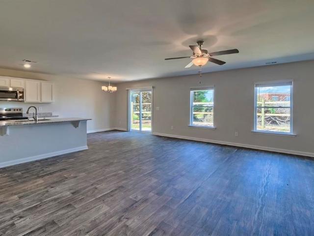 315 Silver Spur Way