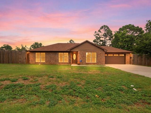 315 Stone St, Collinsville, TX 76233