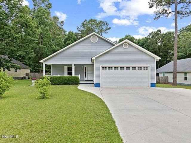 315 Sugarberry Ct, Jacksonville, NC 28540