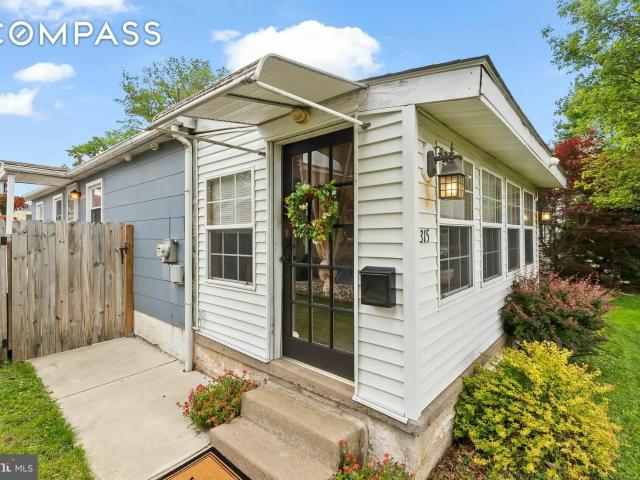 315 Pikeland Ave, Spring City, PA