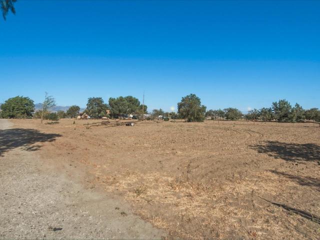 315 Riverside Road