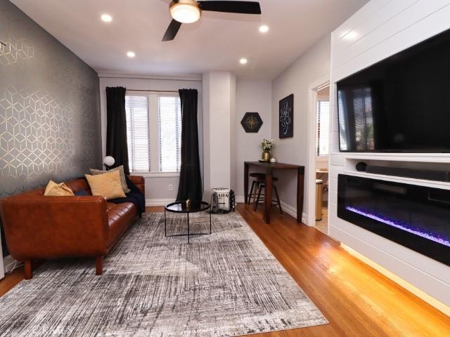 315 W 3rd