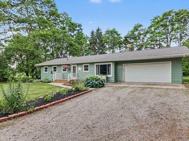 315 W Tuttle Rd, Ionia, MI 48846