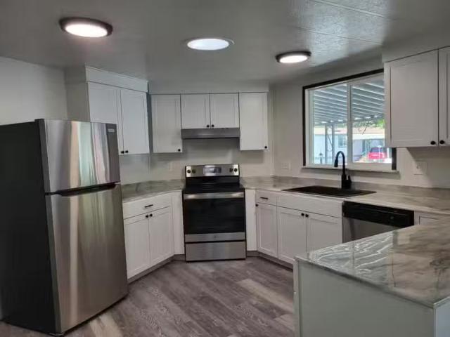 315 W EVANS CREEK RD UNIT 19, ROGUE RIVER, OR 97537 Mobile Hom.