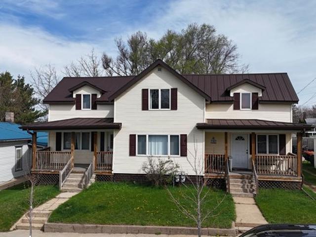 315 W Juneau St, Tomah, WI 54660