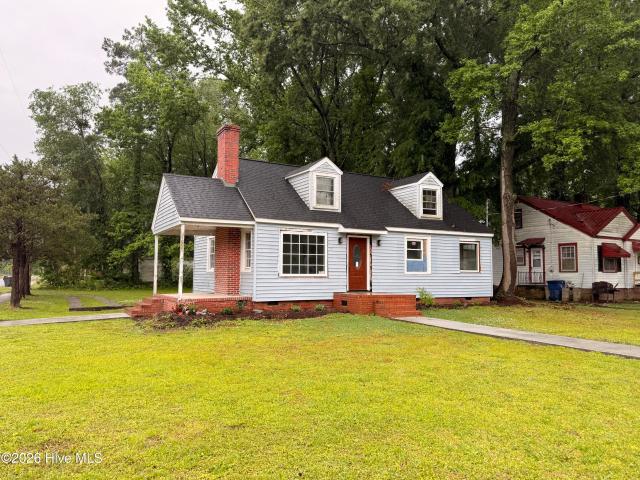 315 Woodlawn Drive