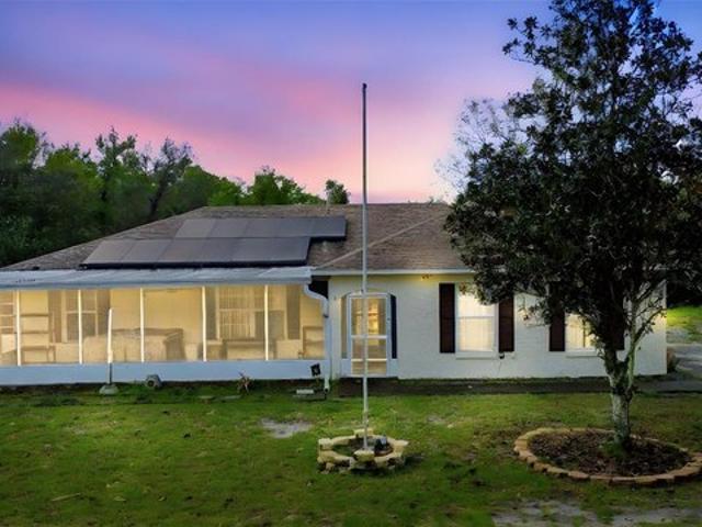 315 Walnut Ave, Orange City, FL 32763