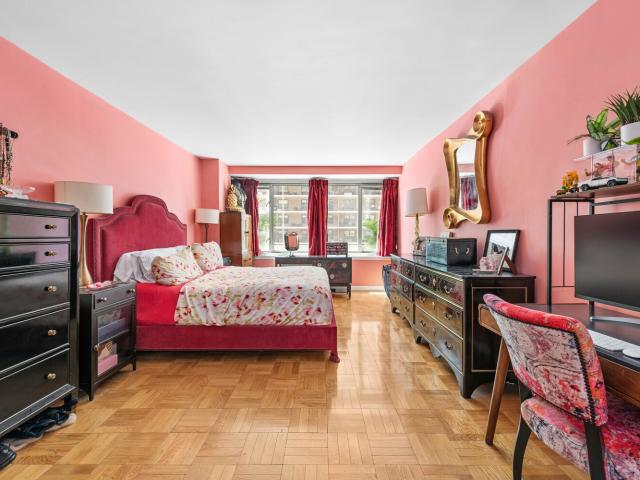 315 West 70th Street, New York, NY