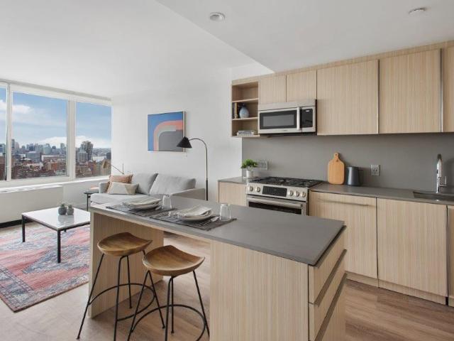 315 West 33rd Street, New York, NY