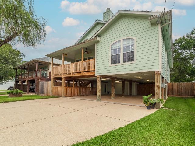 315 West Drive