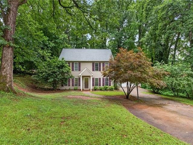 315 Westminster Dr, Pendleton, SC 29670