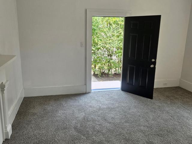 315 Tarboro Street NE