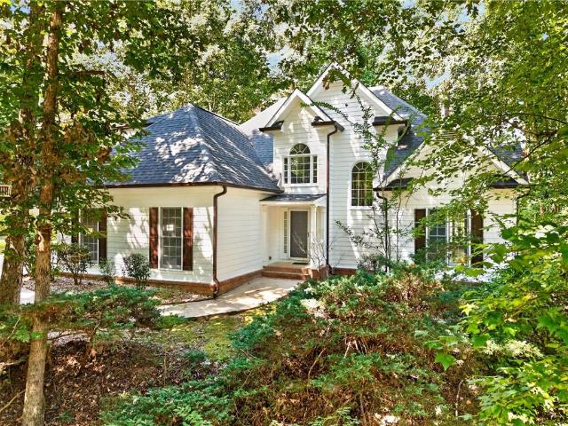 315 Thorntree Lane