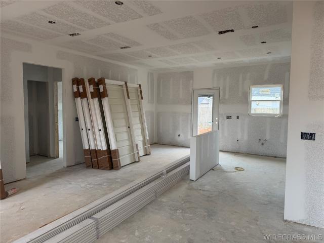 315 Thornbird Loop