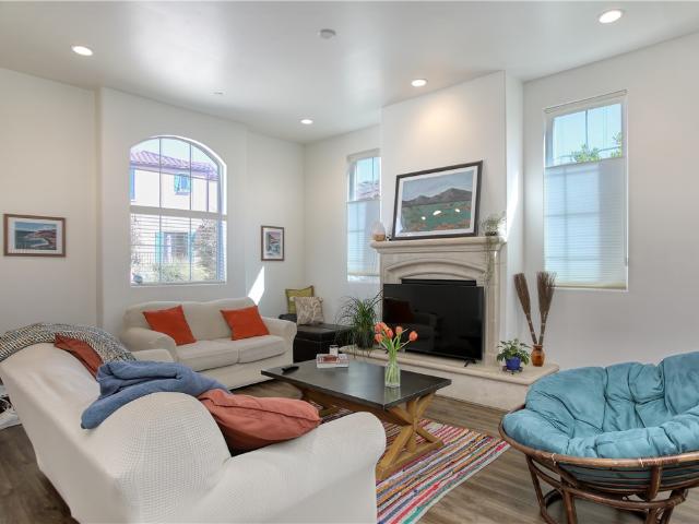 315 Tresana Lane