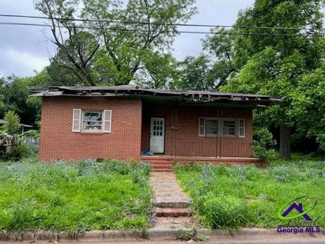 315 Vienna St, Fort Valley, GA 31030
