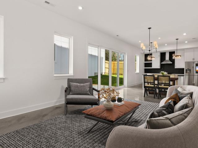 315A Edith Ave