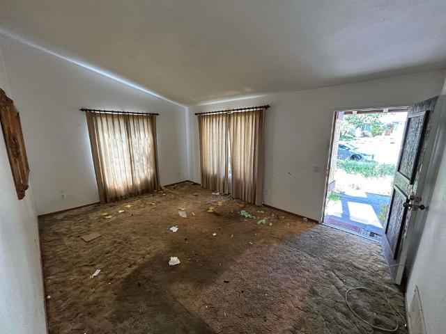 3164 Carr Dr
