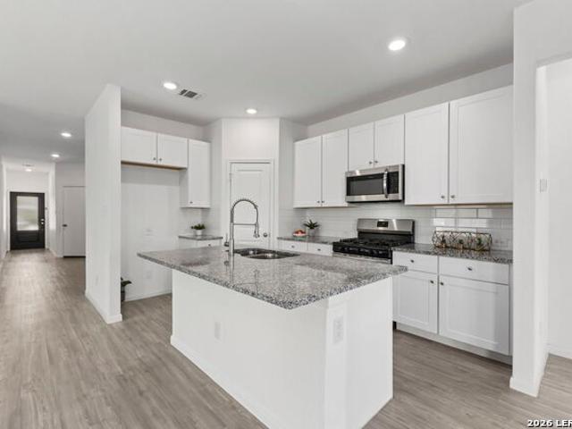31650 Acacia Vista