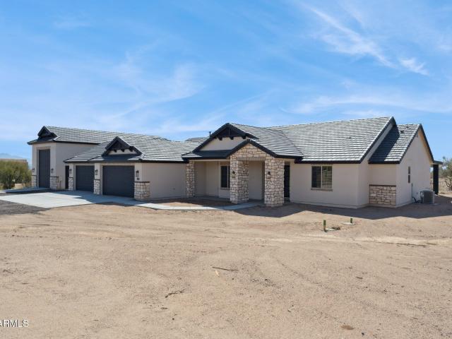31625 N Misty Lane