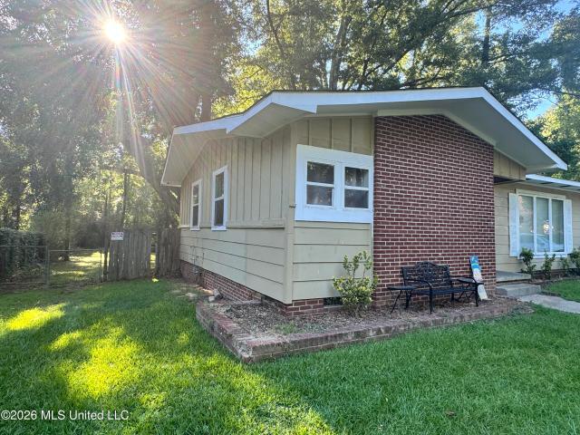 3165 Oak Forest Drive