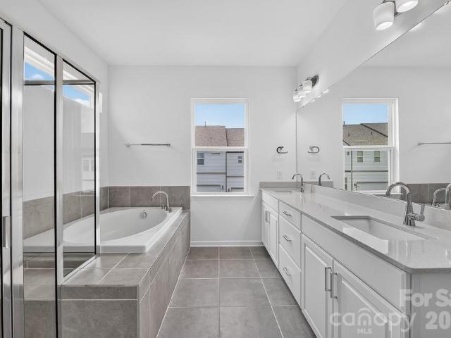 3165 Beacon Heights Road