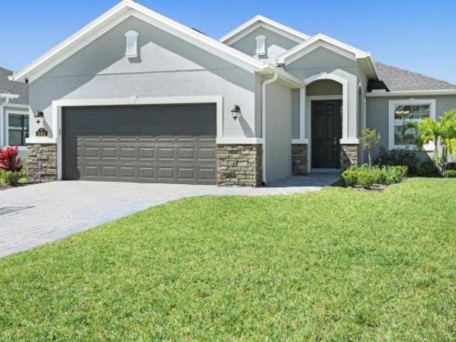 3165 Blazing Star Dr, Melbourne, FL 32940
