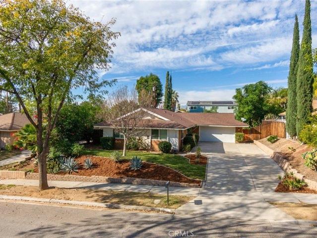 3165 Celeste Dr, Riverside, CA 92507