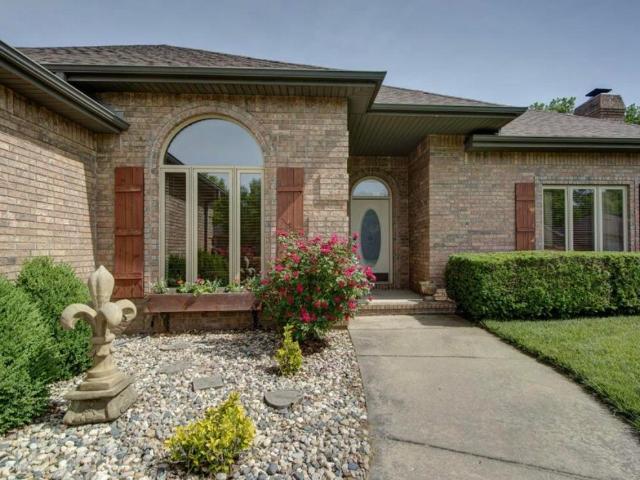 3165 E Topping Circle