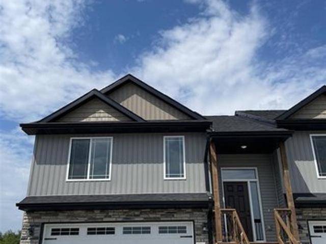 3165 Lampe Ln Ste A, Coralville, IA 52241