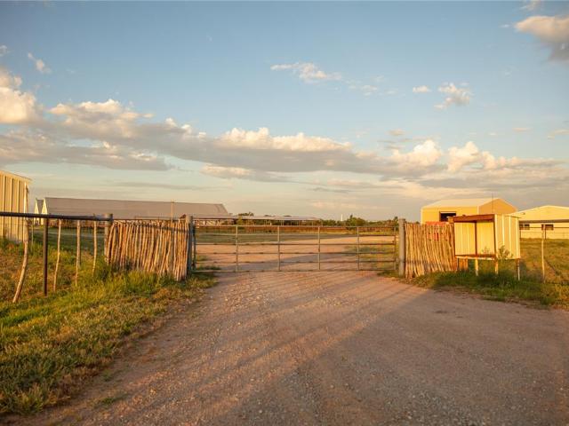 31665 E 1350 Road