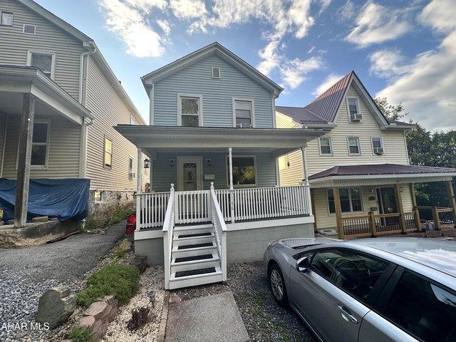 3166 Oak Ave, Altoona, PA 16601