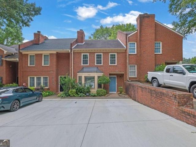 3166 Corner Oak Dr, Norcross, GA 30071