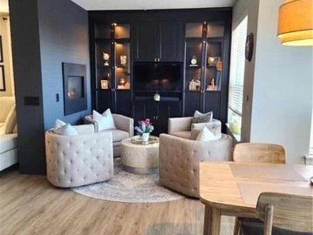 3166 Countryside Ave Unit D, Woodbury, MN 55129