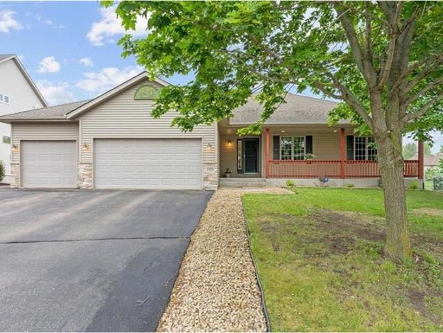 3166 Kahlen Ave NE, Saint Michael, MN 55376