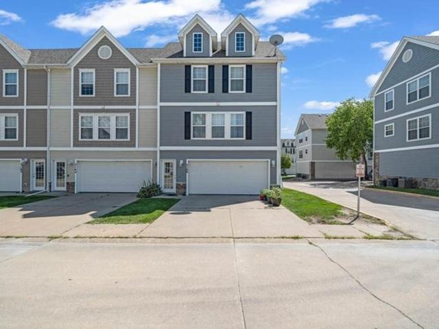 3166 SW Arlan Ln, Ankeny, IA 50023