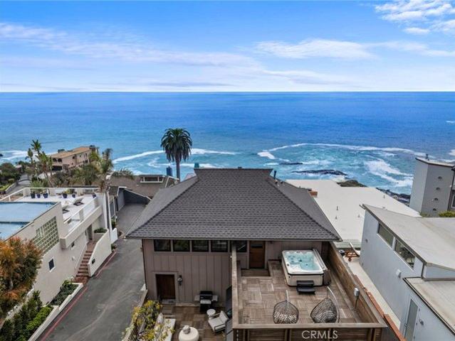 31678 Seacliff Dr, Laguna Beach, CA 92651