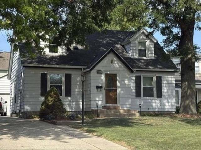 3167 S 84th St, Milwaukee, WI 53227