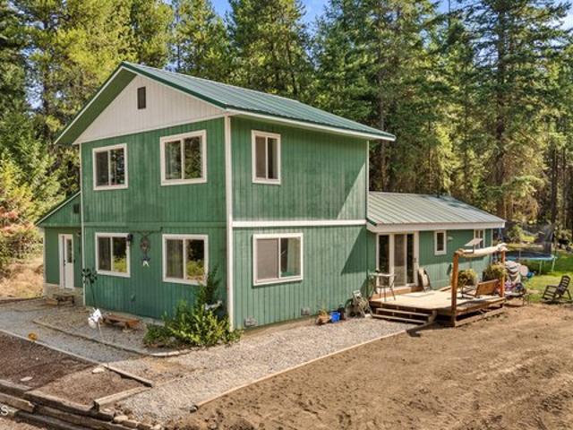3167 S Sagle Rd, Sagle, ID 83860