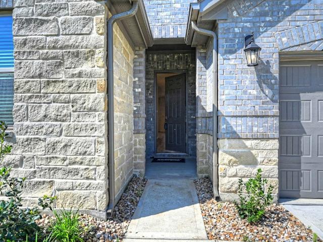 31603 Zoe Point Dr, Cypress, TX 77433 | MLS #47268