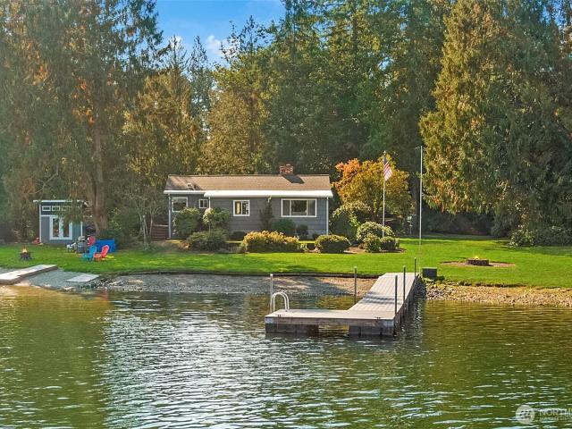 31602 W Lake Morton Drive SE