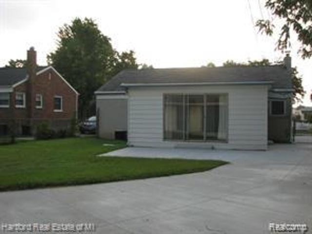 31605 Folkstone Drive